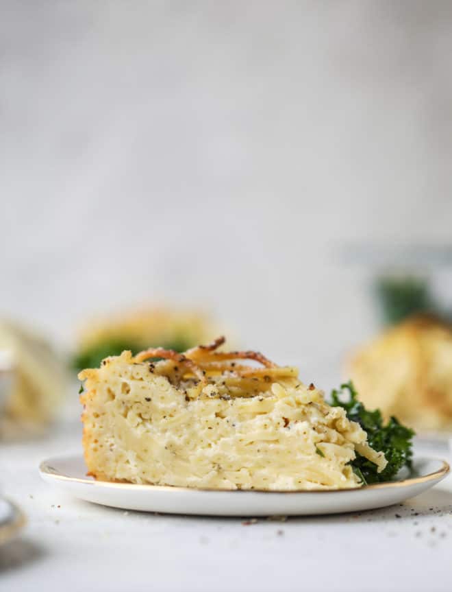 Cacio e Pepe Pie Recipe - Cacio e Pepe Bucatini Pie