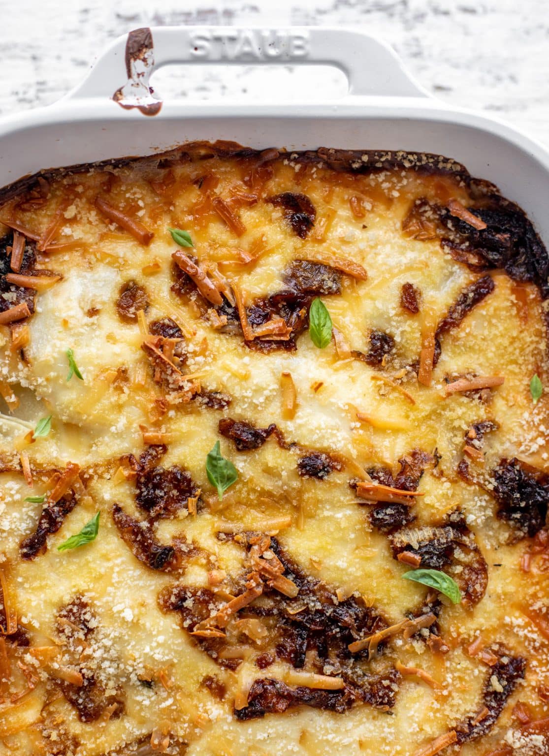 French Onion Scalloped Potatoes - Caramelized Onion Scalloped Potatoes
