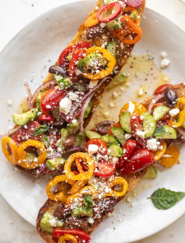 Greek Salad Garlic Bread - Garlic Confit Garlic Bread