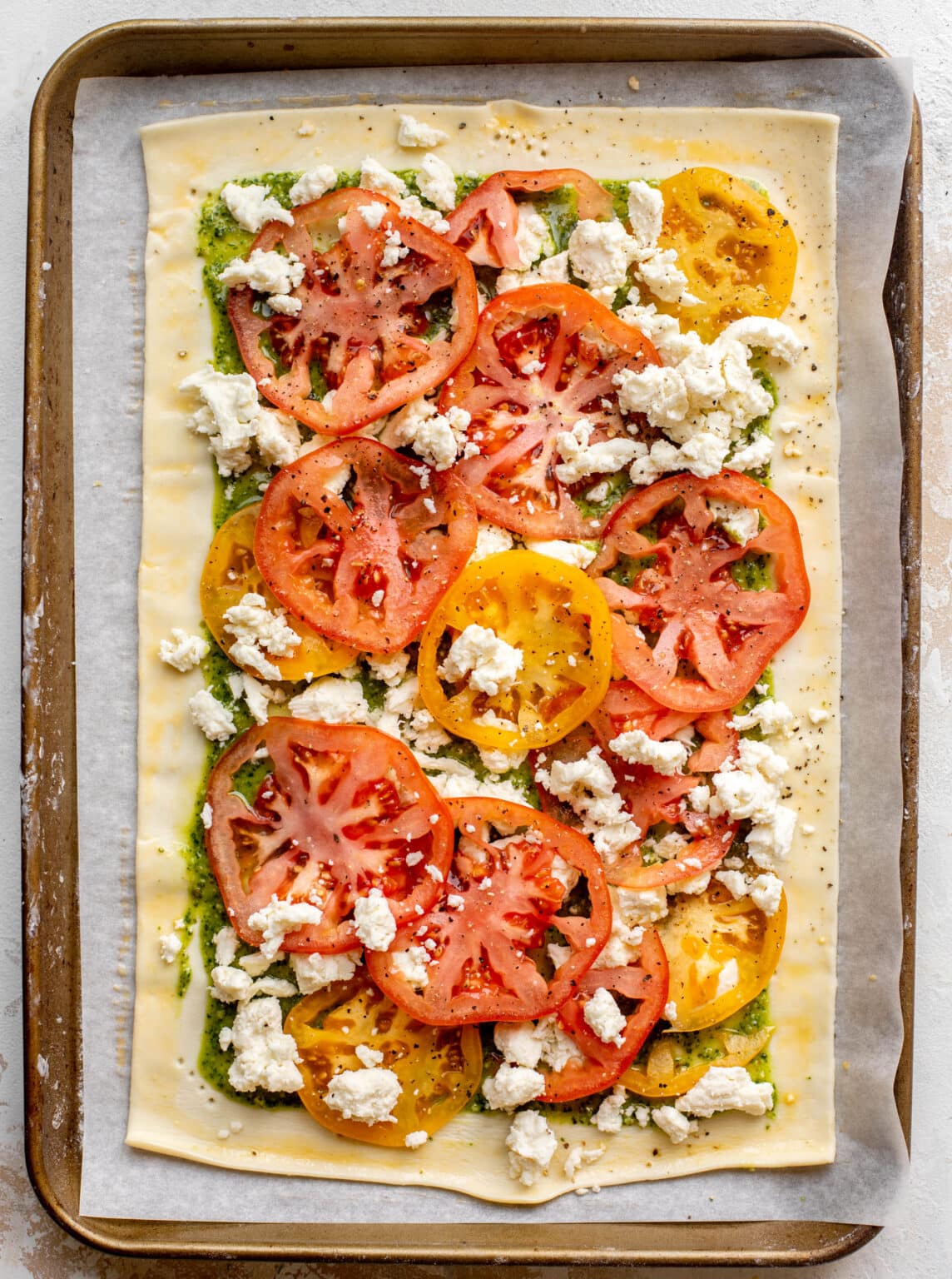 Caprese Puff Pastry - Pesto Caprese Puff Pastry Pizza